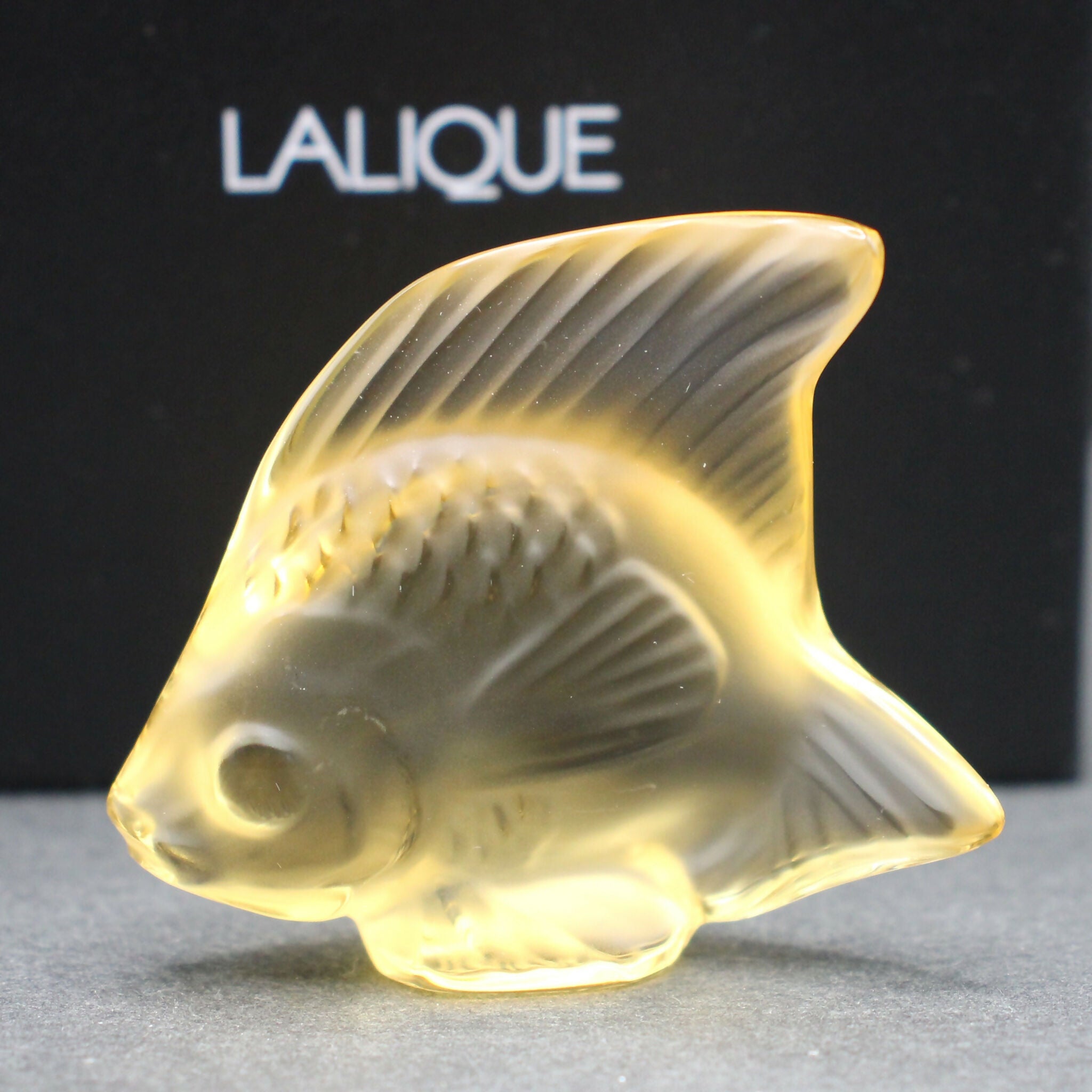 New Lalique: Gold fish seal/sculpture