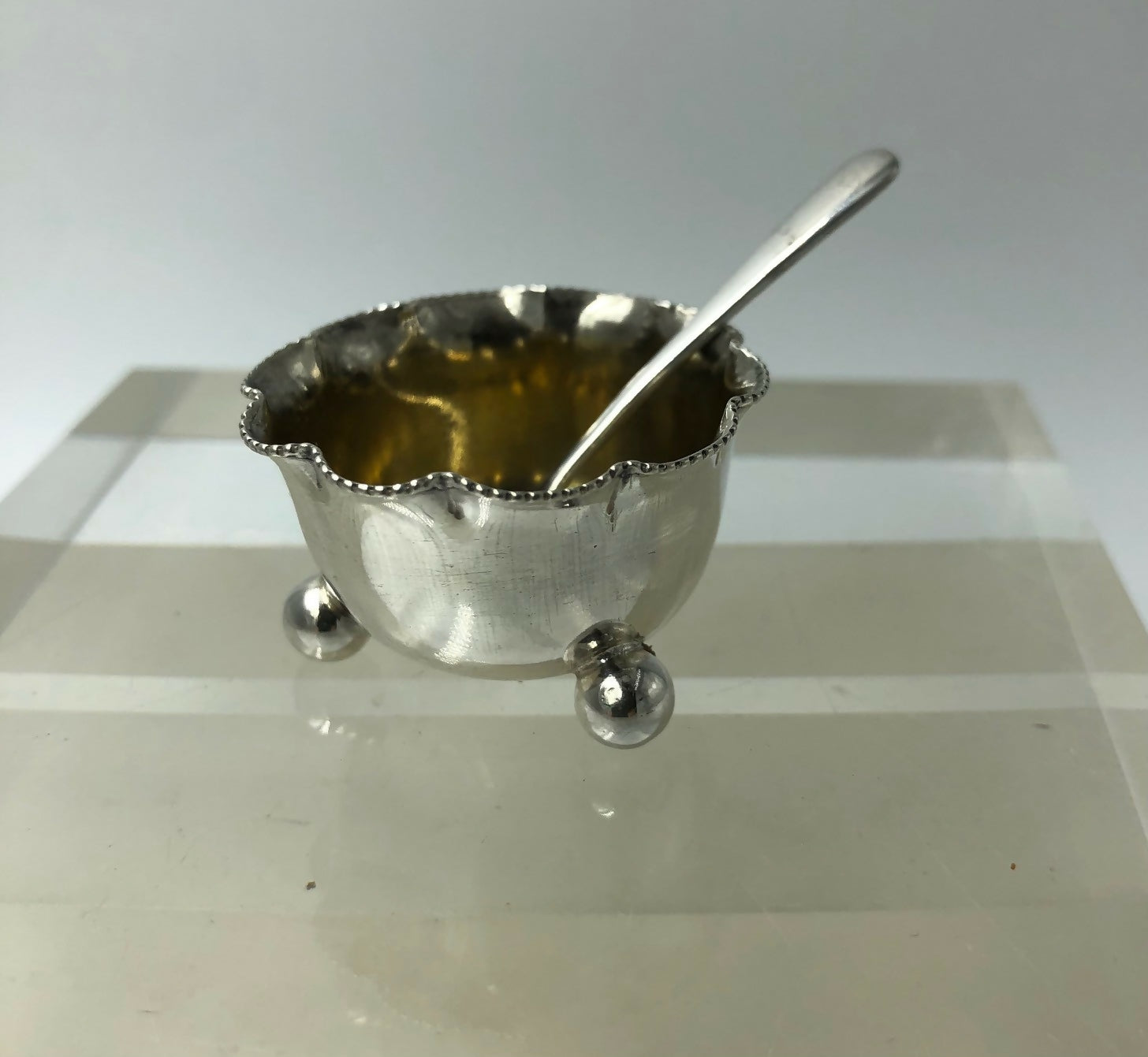 Victorian Silver salt pot Sheffield 1896 Atkin Bros with matched Silve