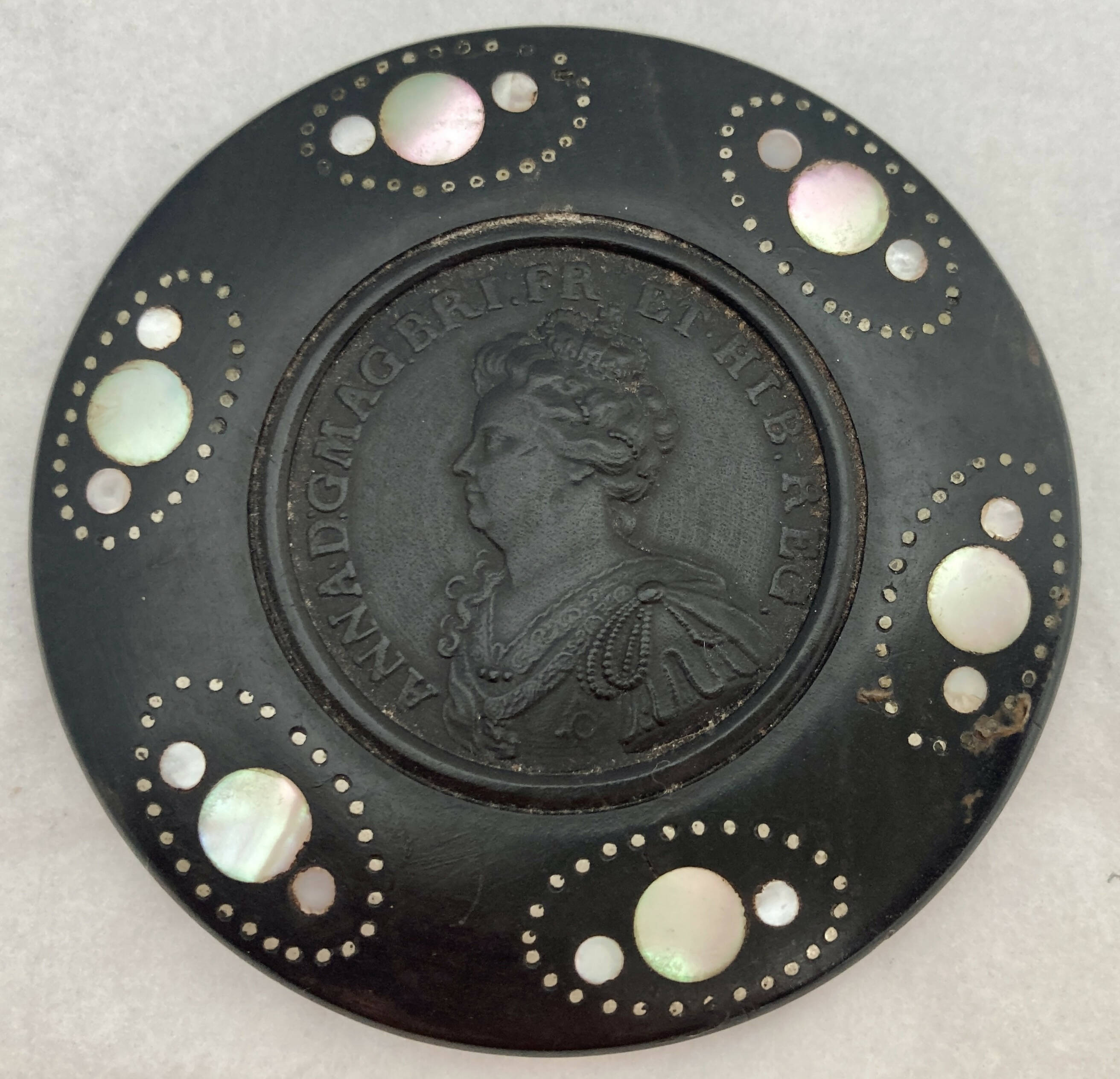 Queen Anne 1707 Union of England & Scotland Relief Medallion Roundel.